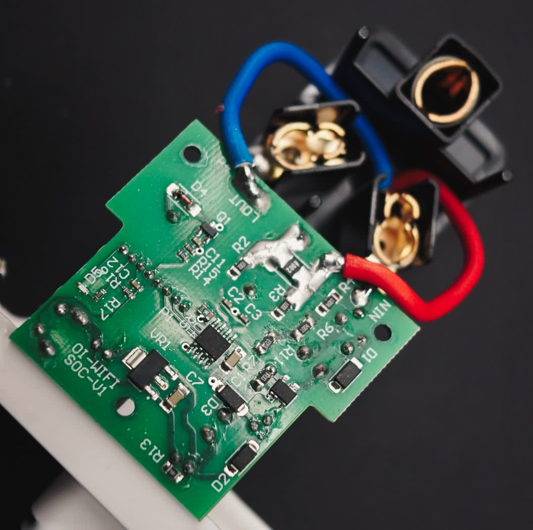 Teardown and modification of Goldmedal's 16A Wi-Fi Smart Socket for Tasmota - Reviews and Guides ...