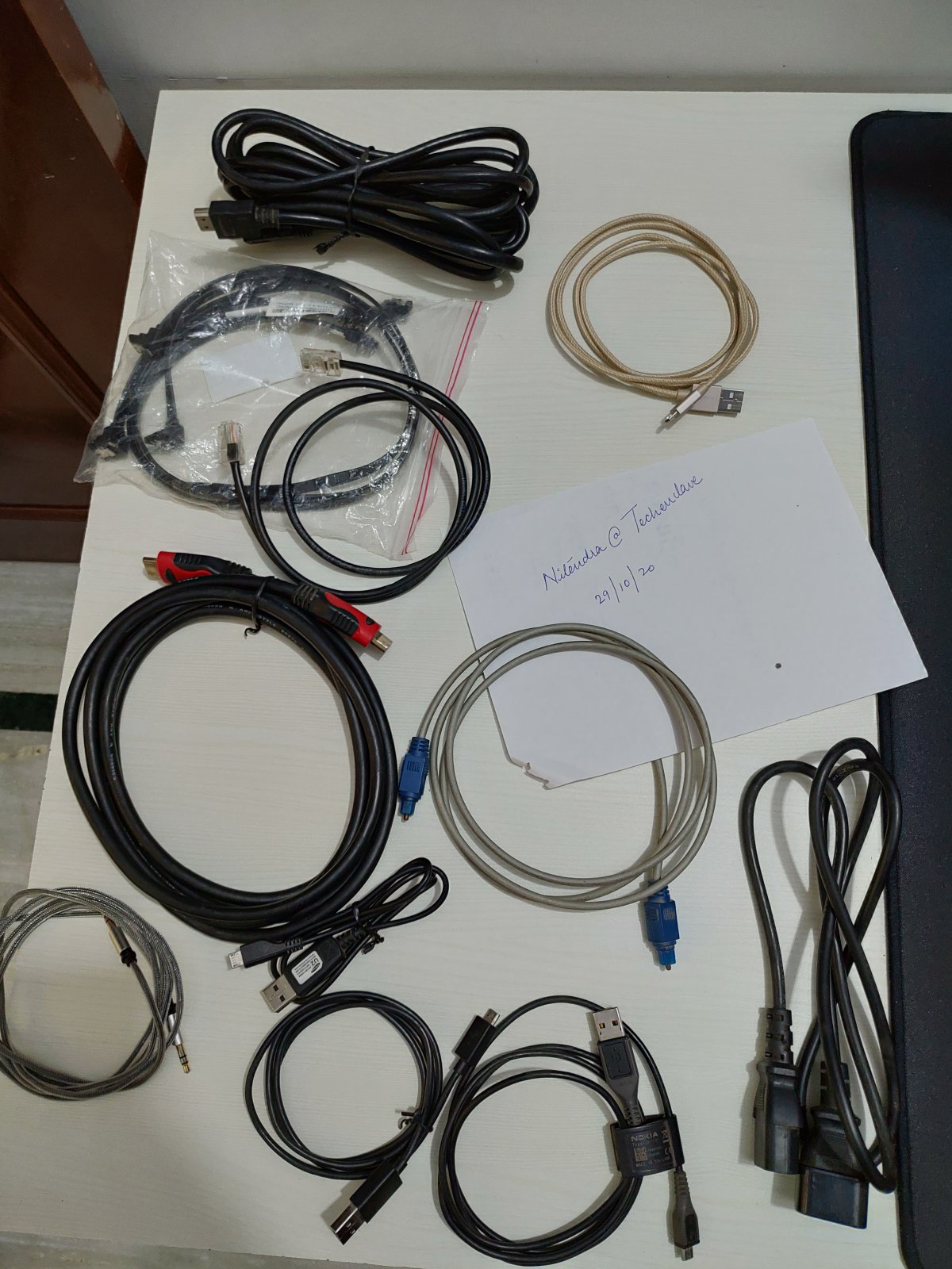 Logitech MK270r Combo / Logitech M310 Mouse / Cables lot / Audio ...